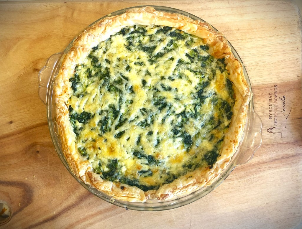 Delicious Spinach and Cottage Cheese Quiche Recipe - Three Friends Cook
